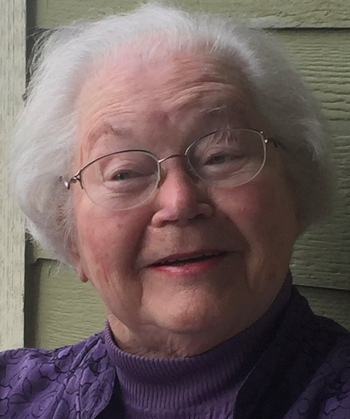 Joan Rogan's Instagram, Twitter & Facebook on IDCrawl