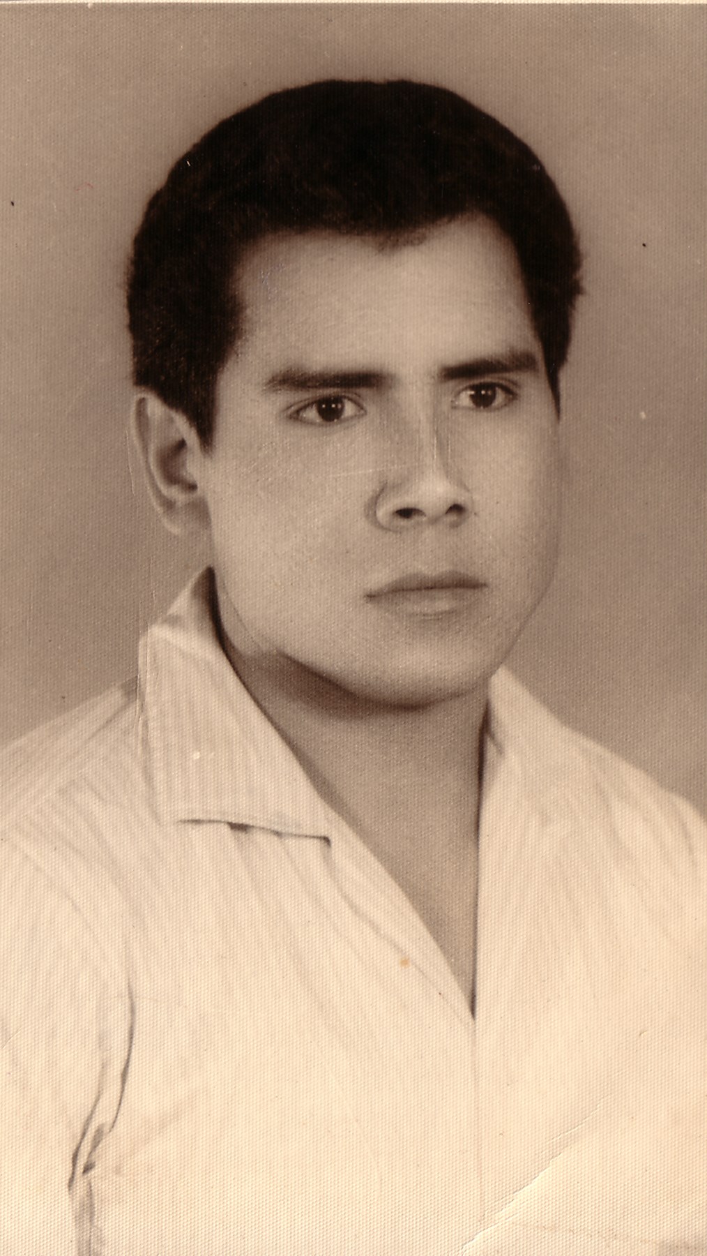 Javier Calderon's Instagram, Twitter & Facebook on IDCrawl