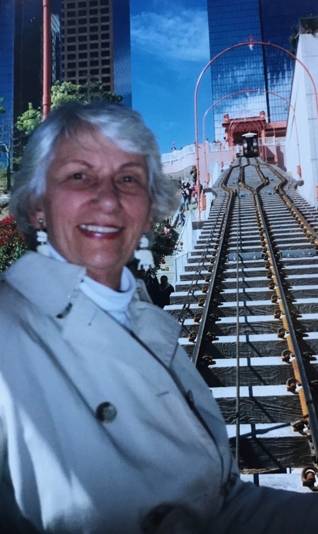 Betty Bayard Torrey Obituary - Santa Ana, CA
