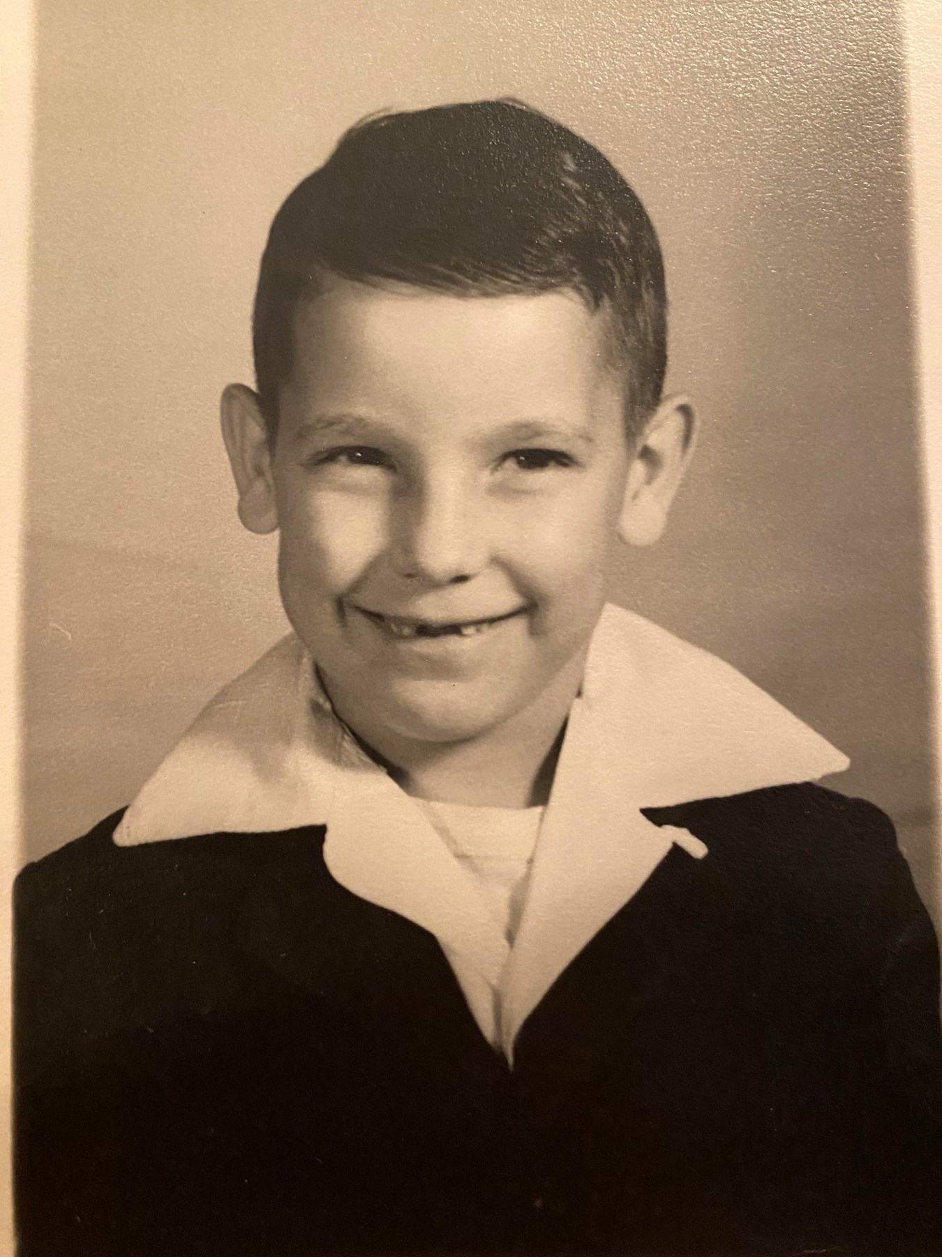 Edward Maddox's Instagram, Twitter & Facebook on IDCrawl