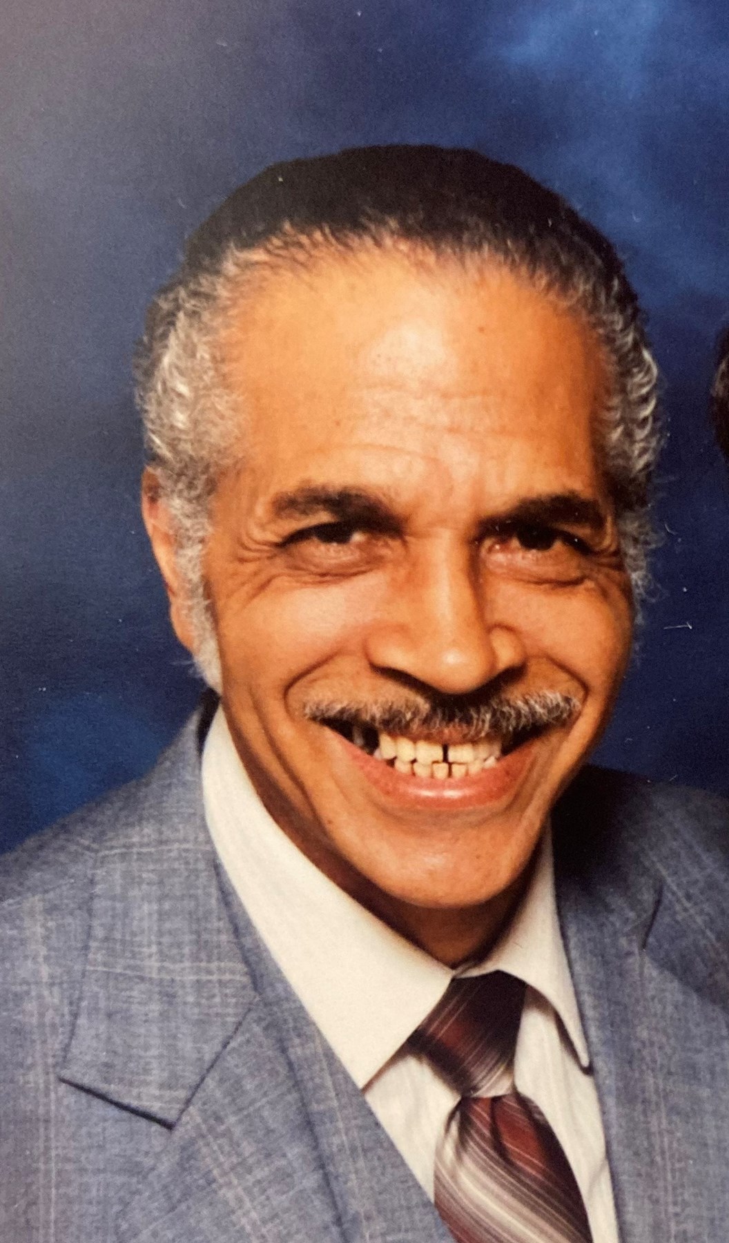 Raymond Diamond's Instagram, Twitter & Facebook on IDCrawl