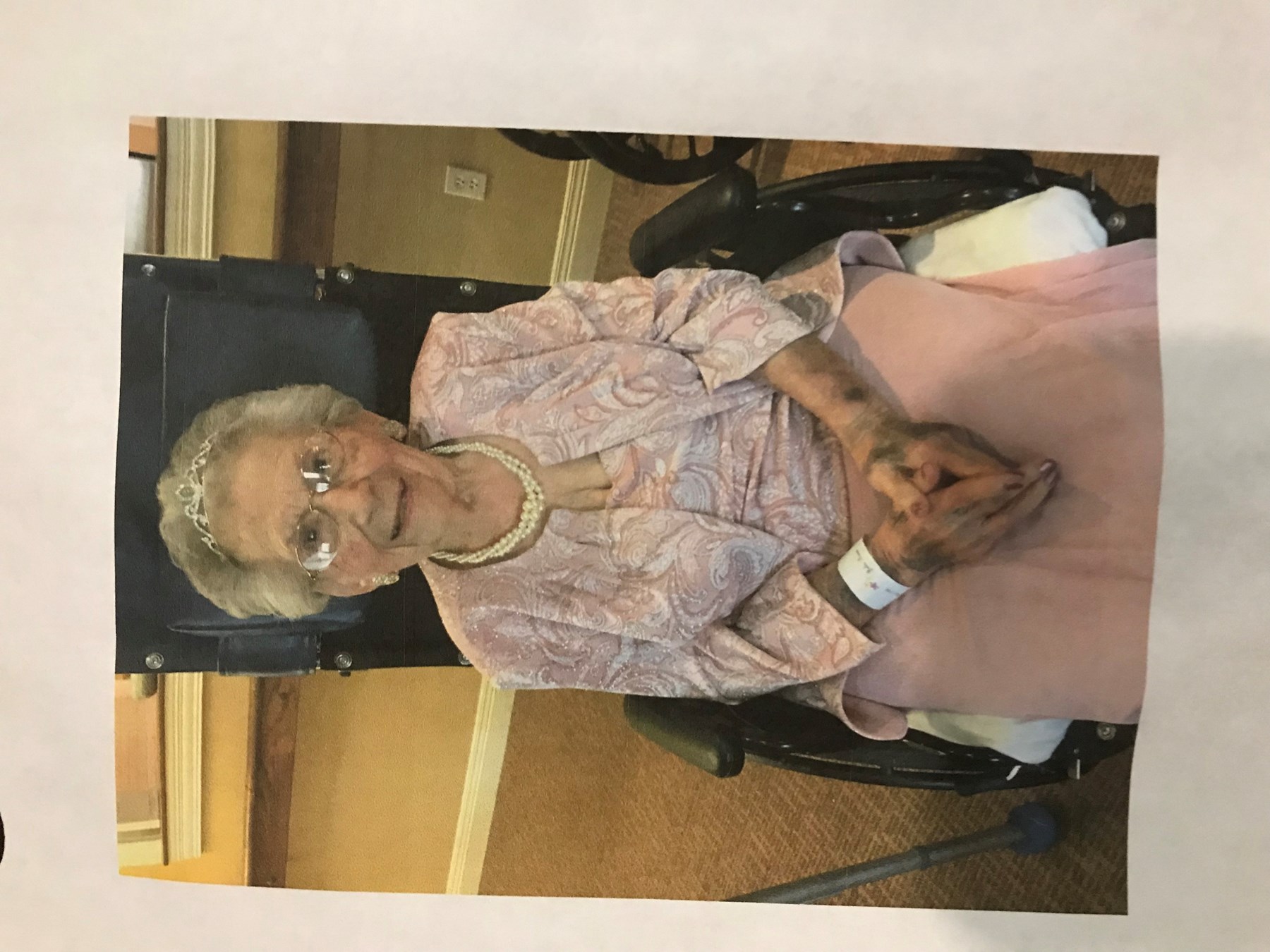 Julia H. Broad Obituary - St. Louis, MO