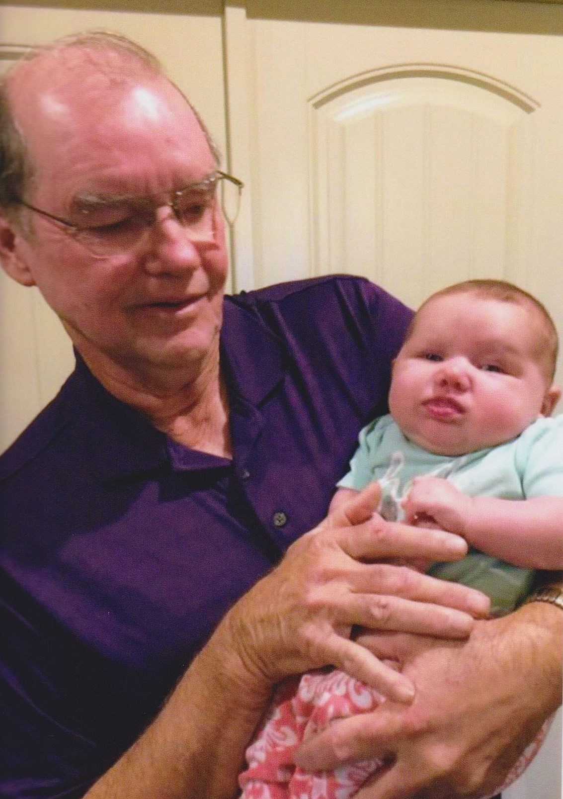 Ashley Chrisman's Instagram, Twitter & Facebook on IDCrawl