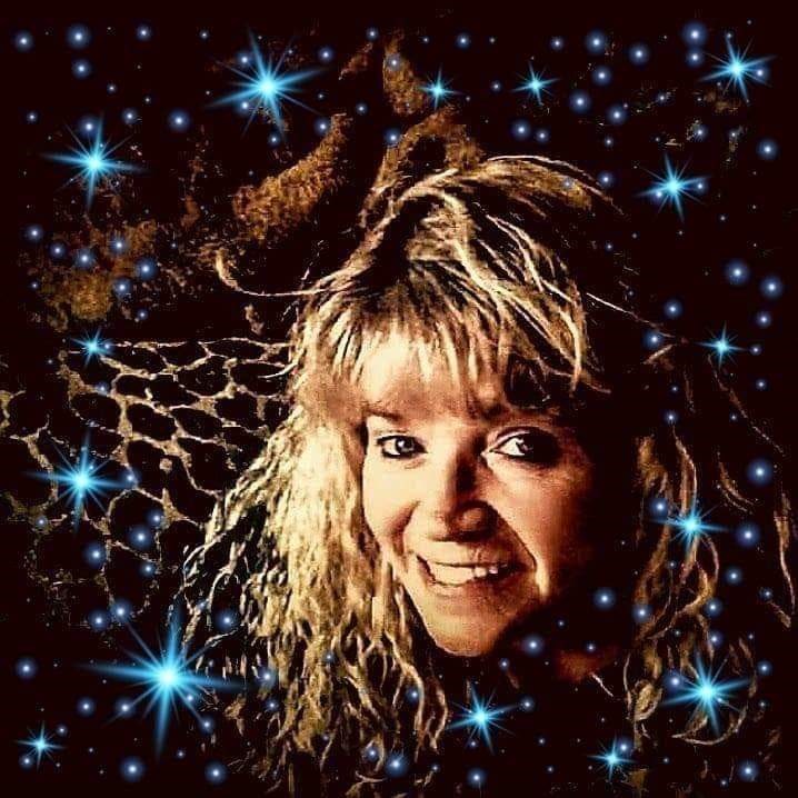 Lisa Lindell's Instagram, Twitter & Facebook on IDCrawl