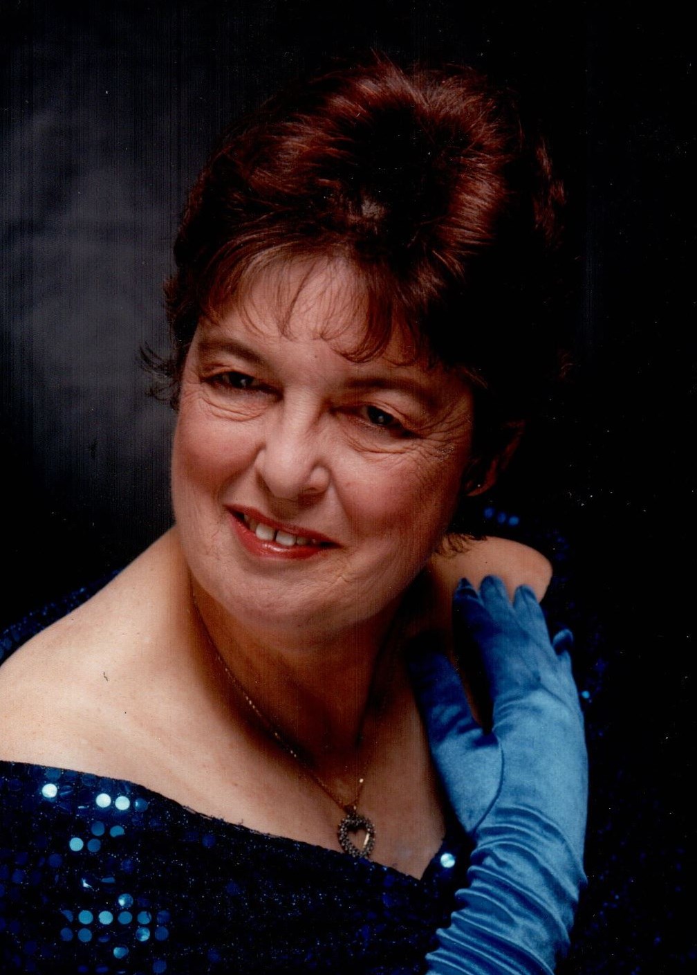 Janet Thurston's Instagram, Twitter & Facebook on IDCrawl