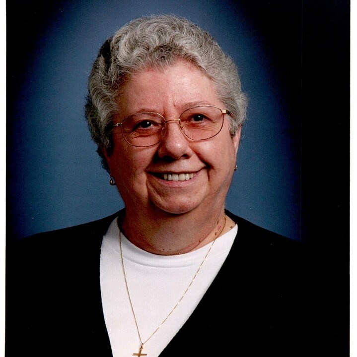 Irene Margaret Symons Obituary - Guelph, ON