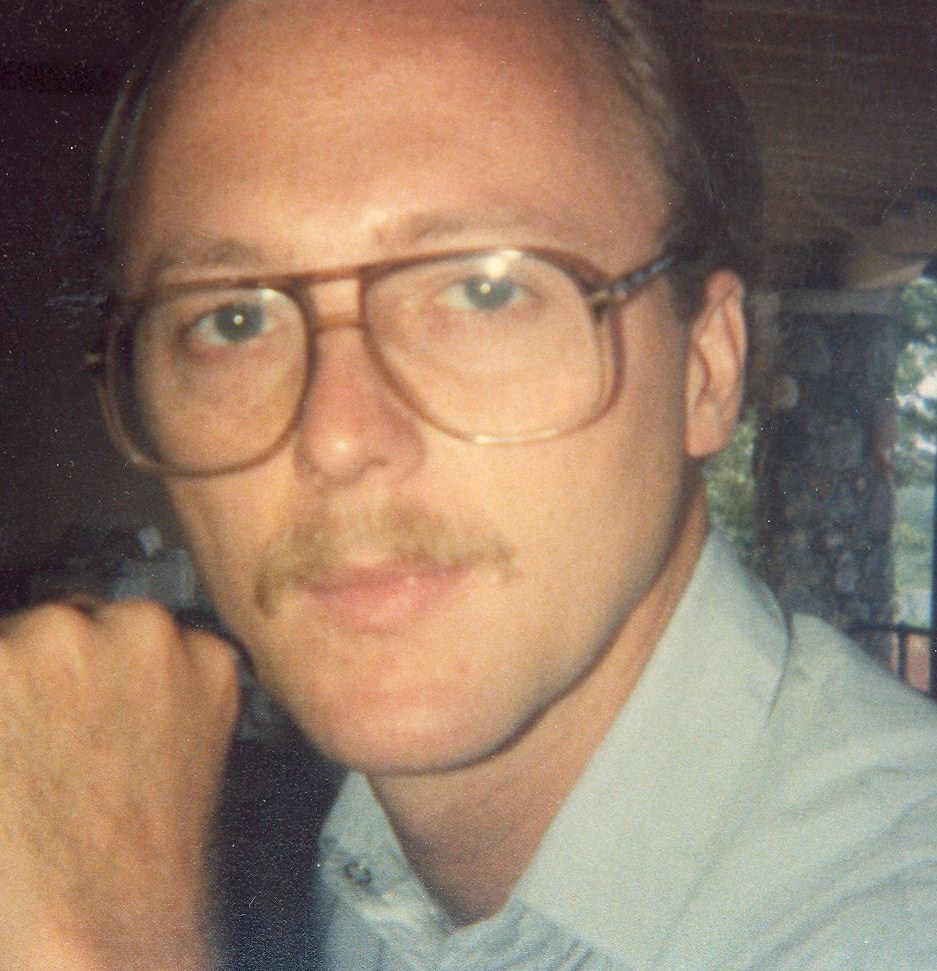 Robert Epley's Instagram, Twitter & Facebook on IDCrawl