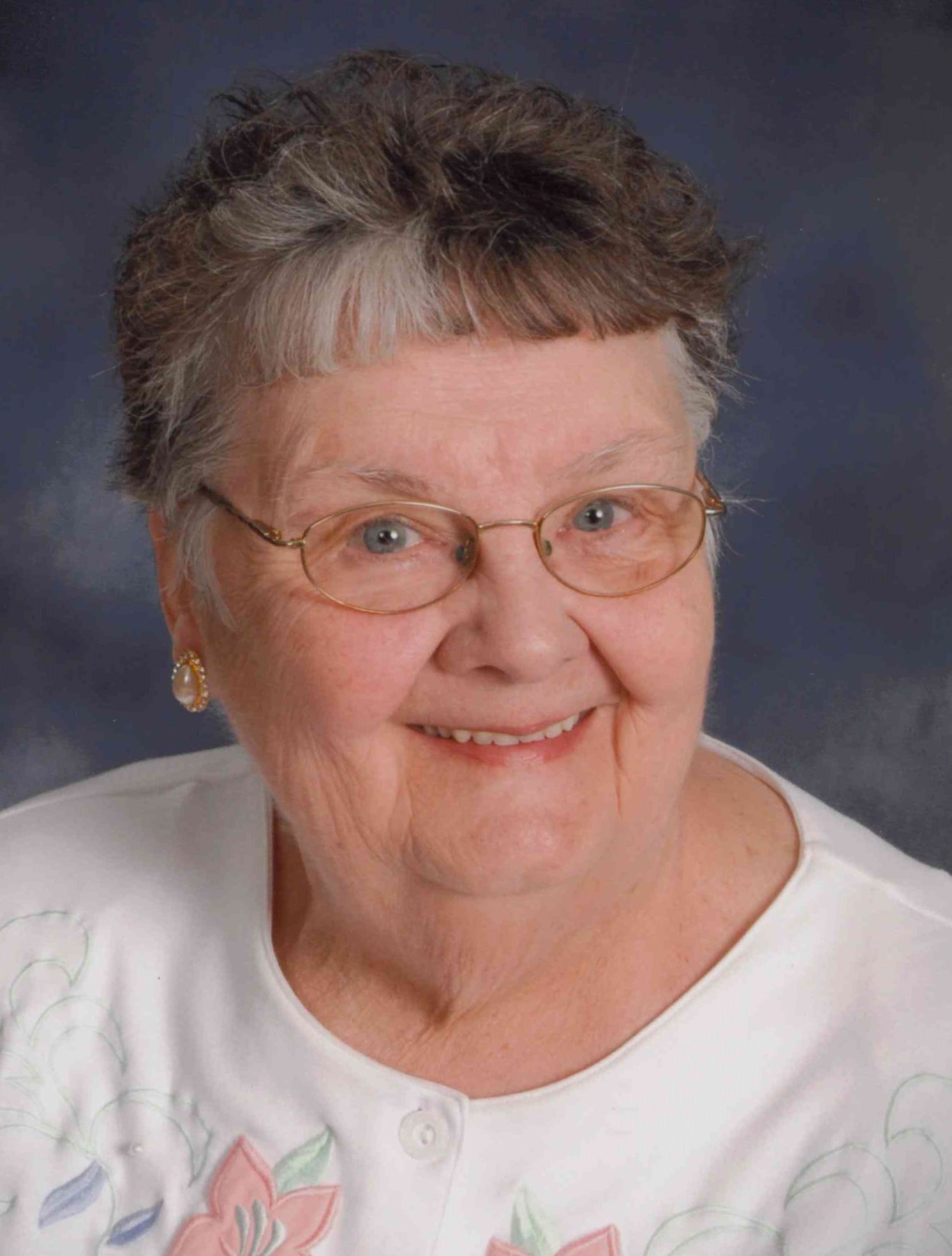 Beverly M. Hutter Obituary - Bowmansville, NY