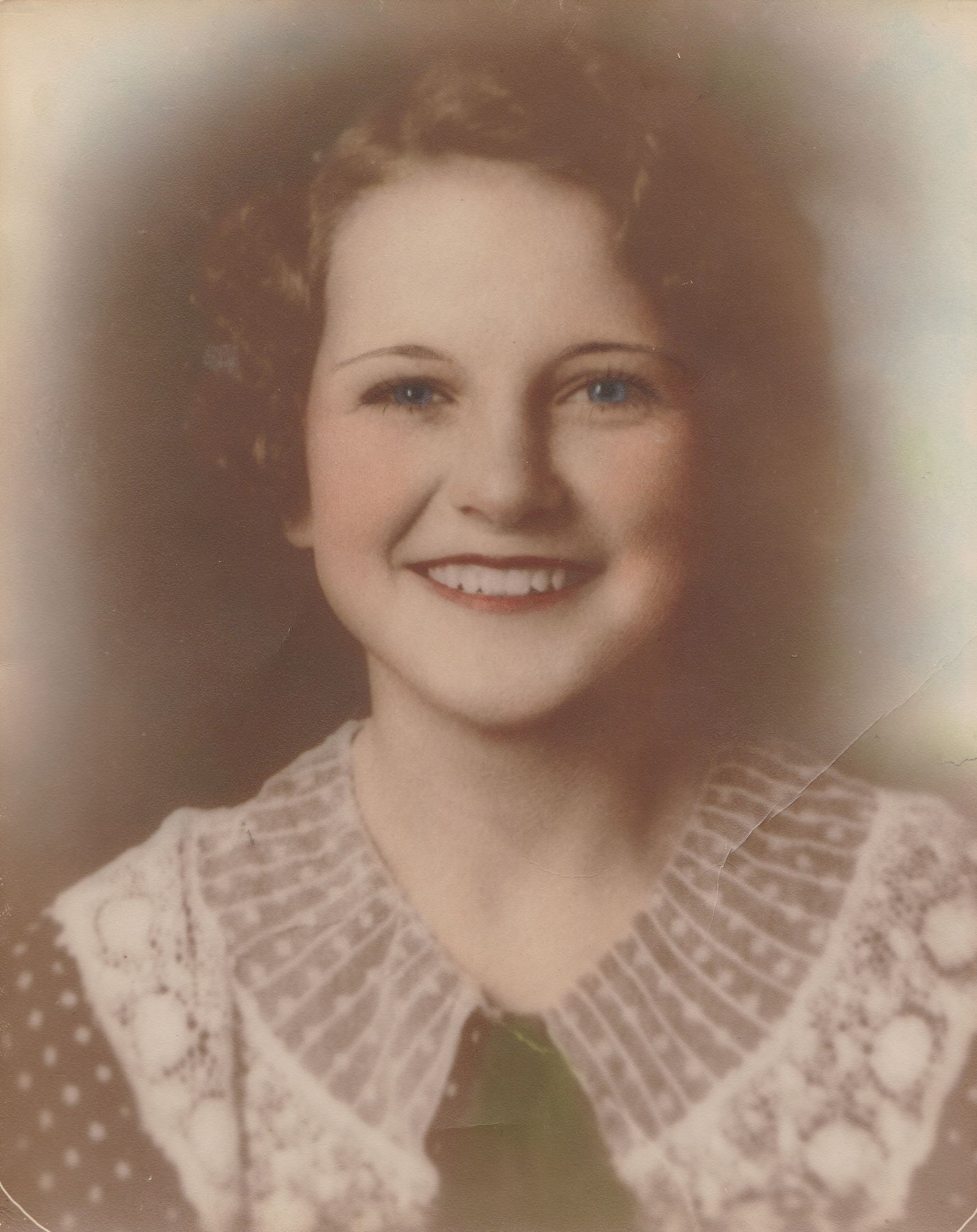 Angie Land's Instagram, Twitter & Facebook on IDCrawl