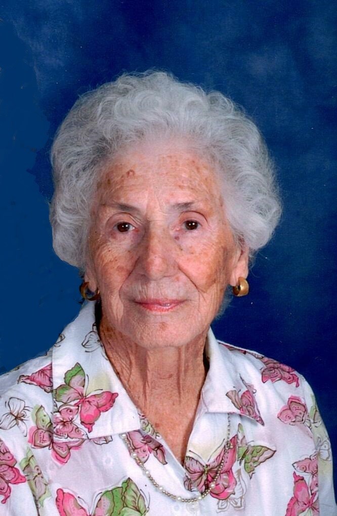 Helen Smith Knott Obituary - Martinsville, VA