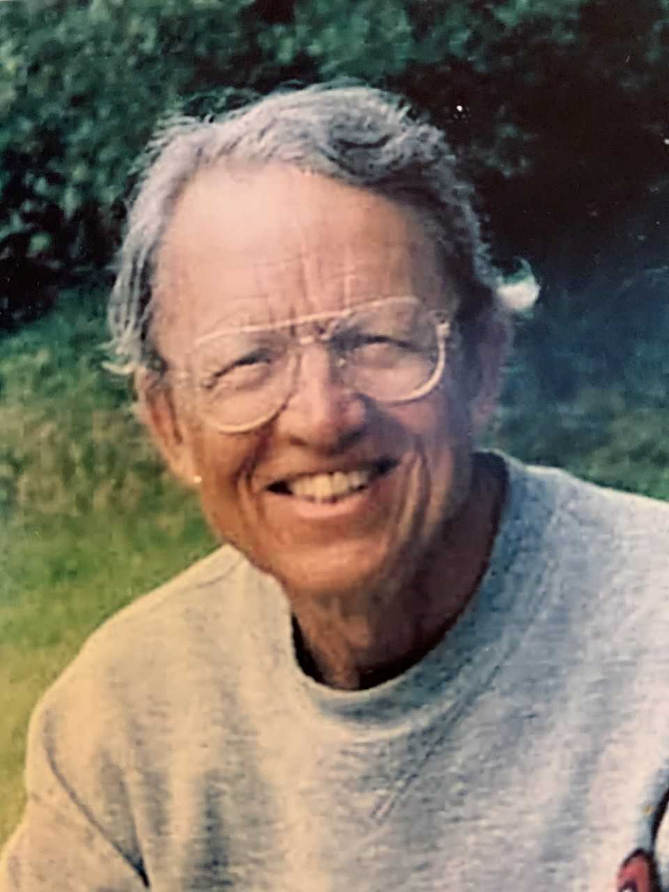 Roger WIEWEL avis de décès - North Vancouver, BC