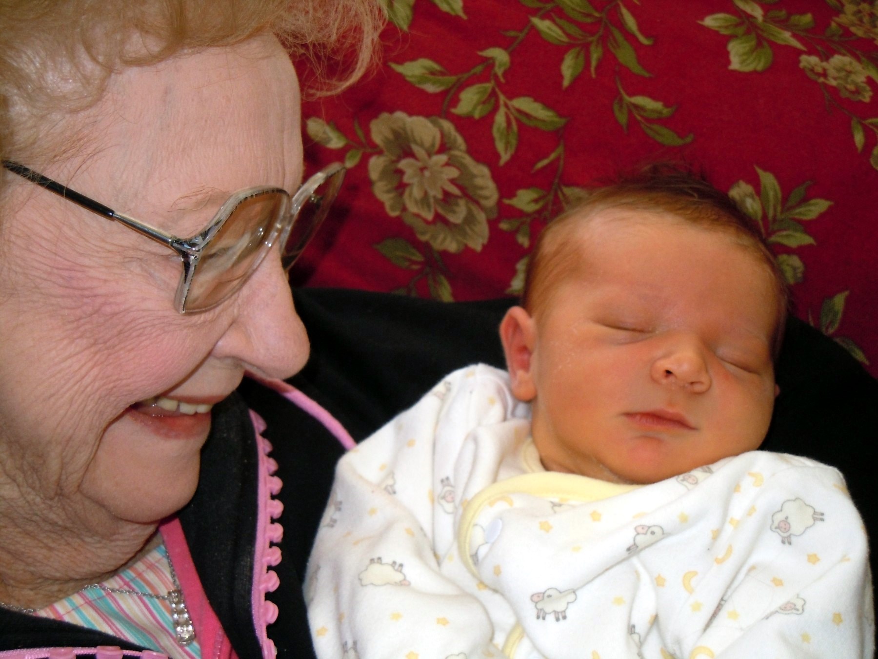 Emma Travers's Instagram, Twitter & Facebook on IDCrawl