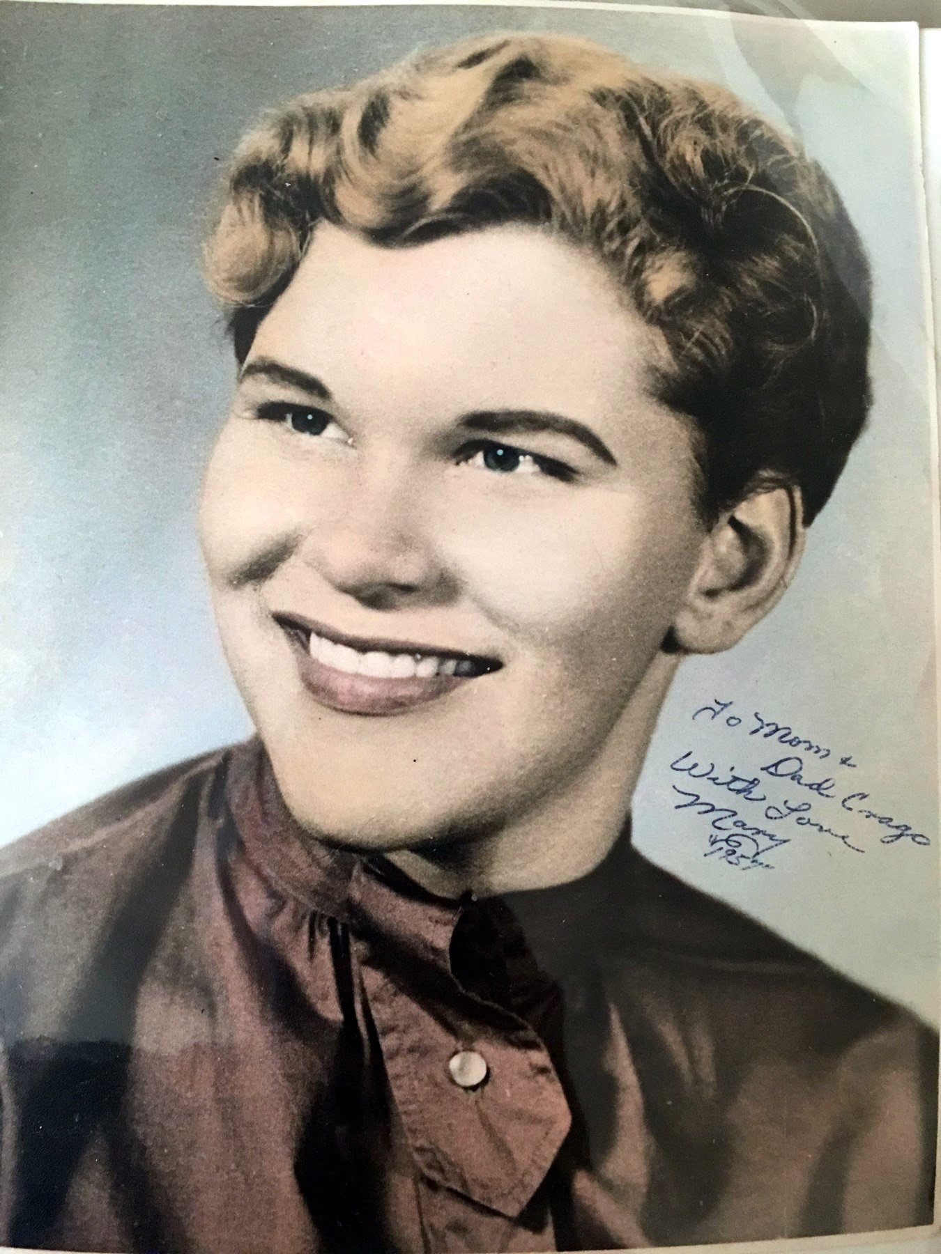 Lisa Crago's Instagram, Twitter & Facebook on IDCrawl