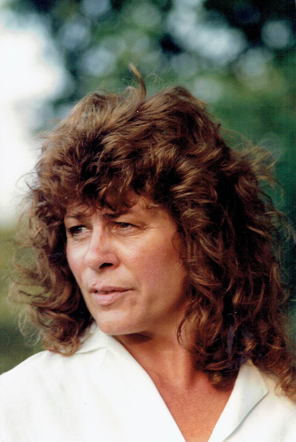 Elizabeth Mata's Instagram, Twitter & Facebook on IDCrawl