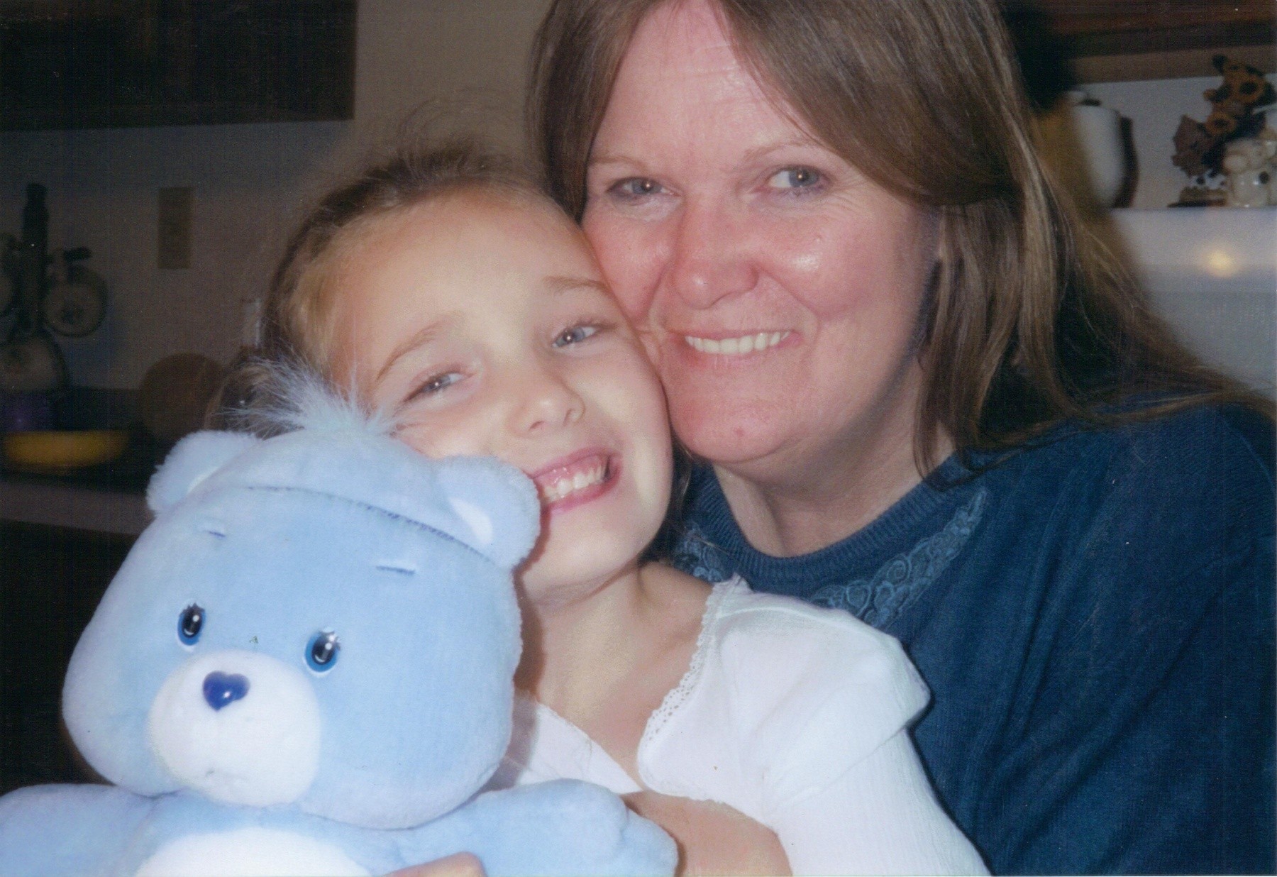 Christine Shields's Instagram, Twitter & Facebook on IDCrawl