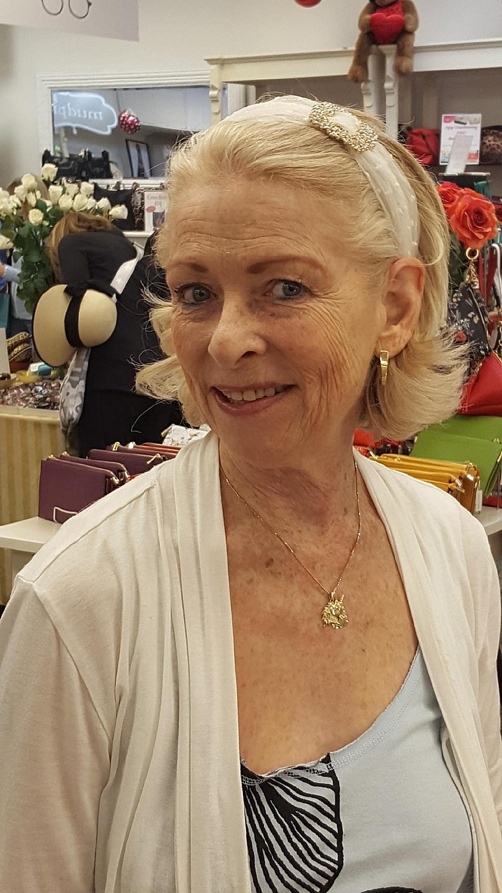 Marie Barry's Instagram, Twitter & Facebook on IDCrawl