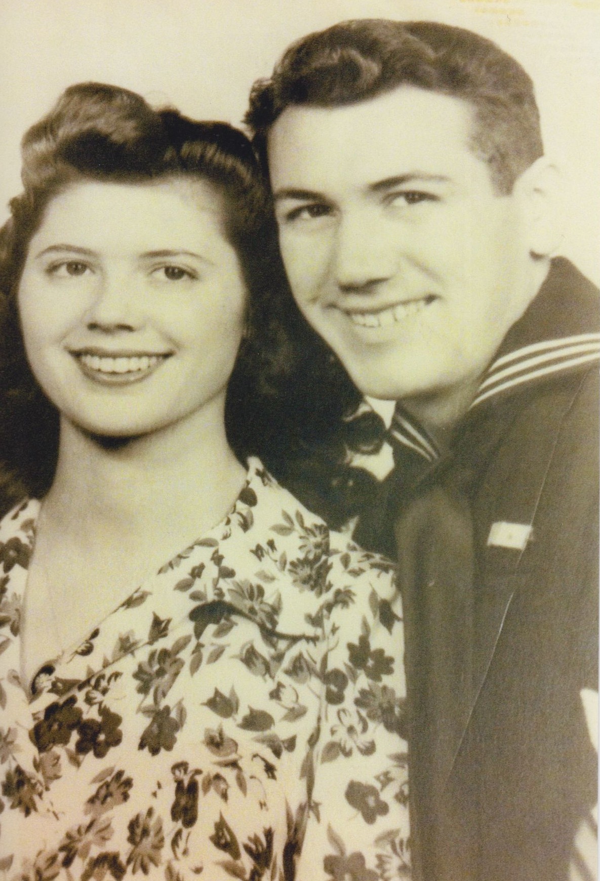 Carly Collett's Instagram, Twitter & Facebook on IDCrawl