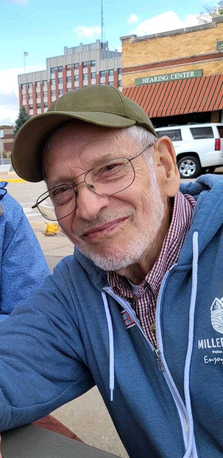 Bruce Hundt Obituary - Pekin, IL