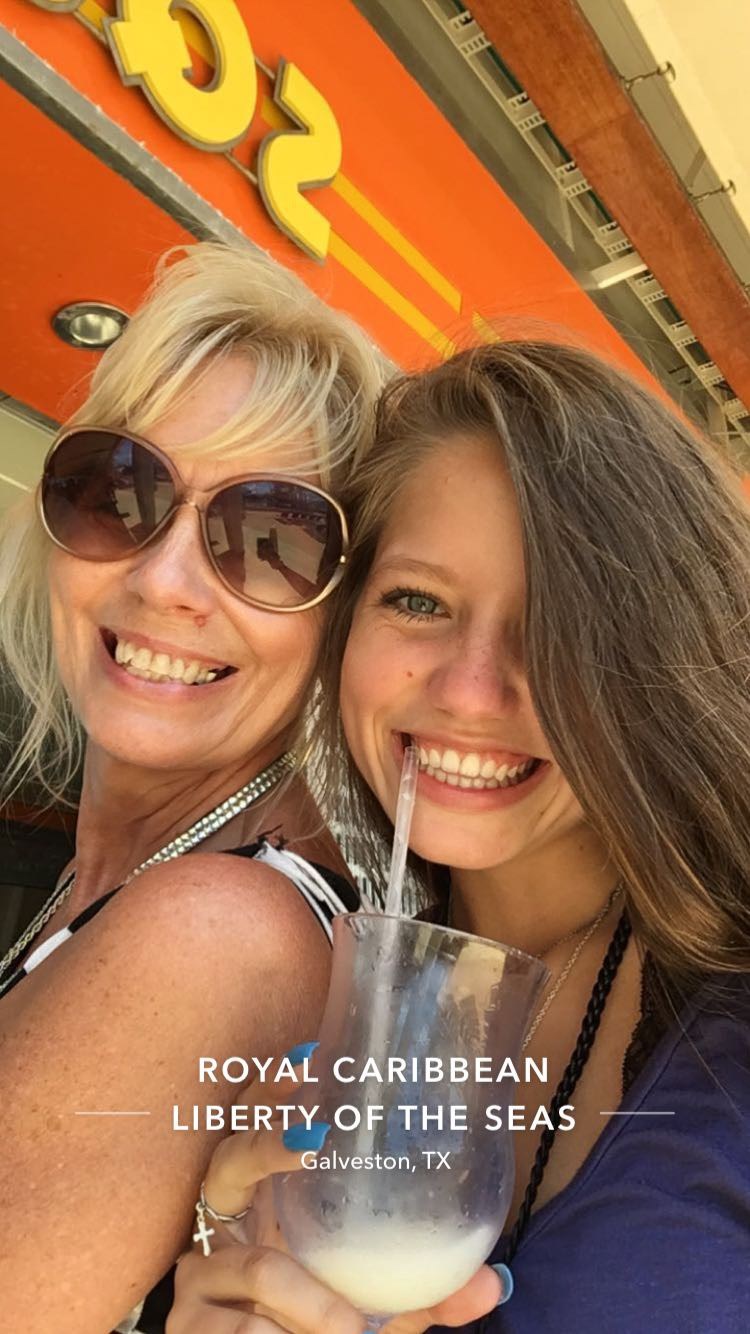 Lori Bush's Instagram, Twitter & Facebook on IDCrawl