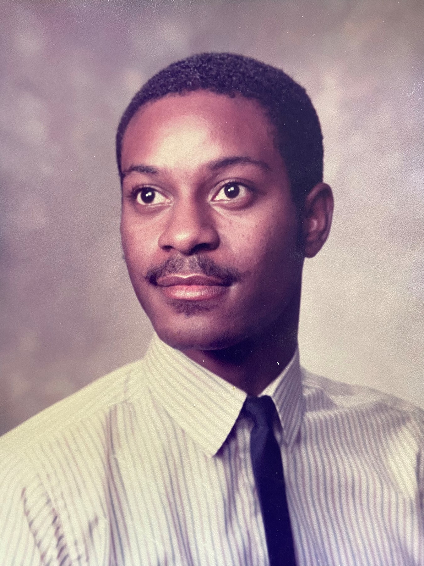 Edmond M. Davis Jr. Obituary - Indianapolis, IN
