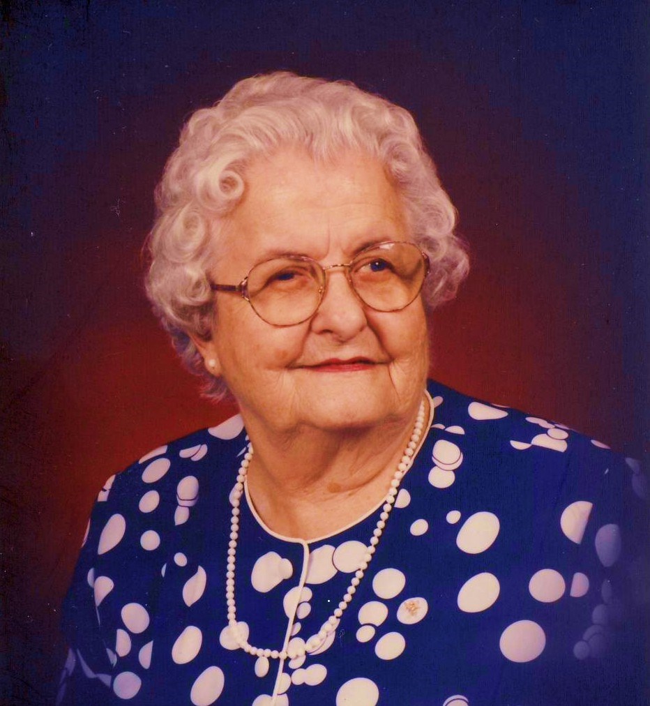 Georgia Clements's Instagram, Twitter & Facebook on IDCrawl