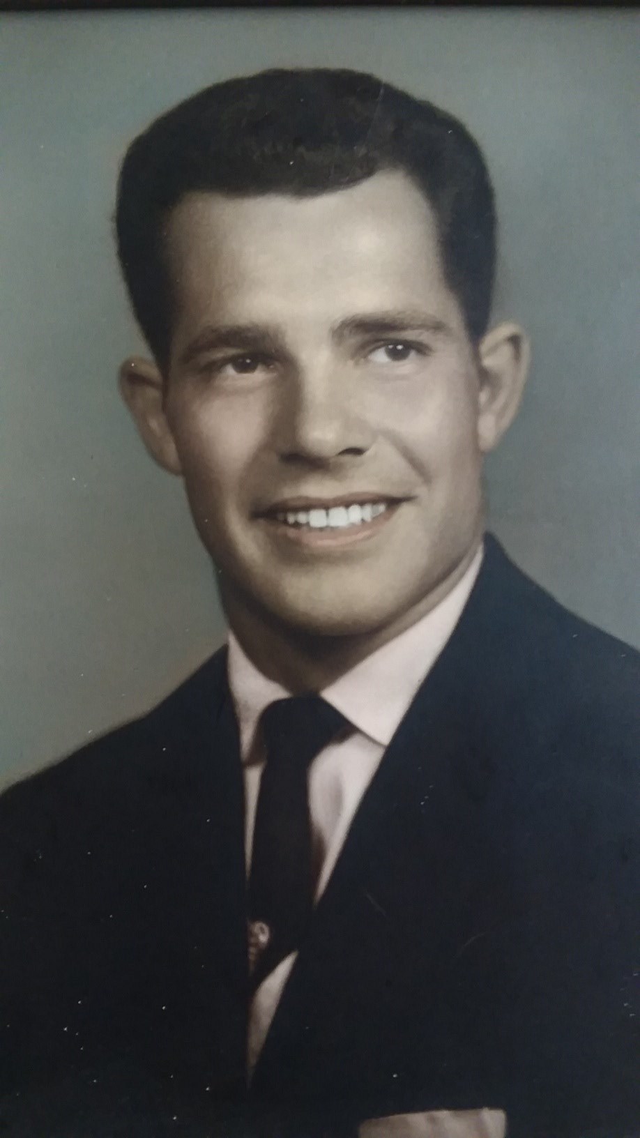 Julie Grandstaff's Instagram, Twitter & Facebook on IDCrawl