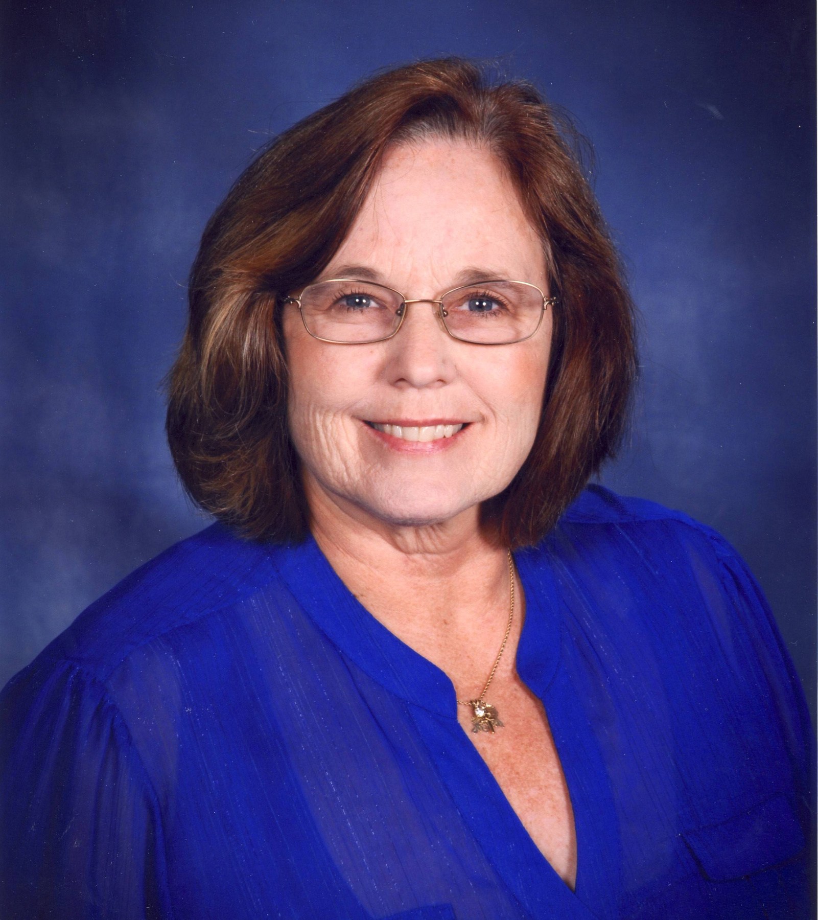 Debbie Maple's Instagram, Twitter & Facebook on IDCrawl