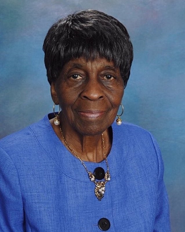 Sylvia Pierce's Instagram, Twitter & Facebook on IDCrawl