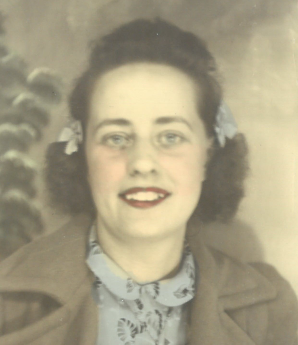 Ivy Steele's Instagram, Twitter & Facebook on IDCrawl