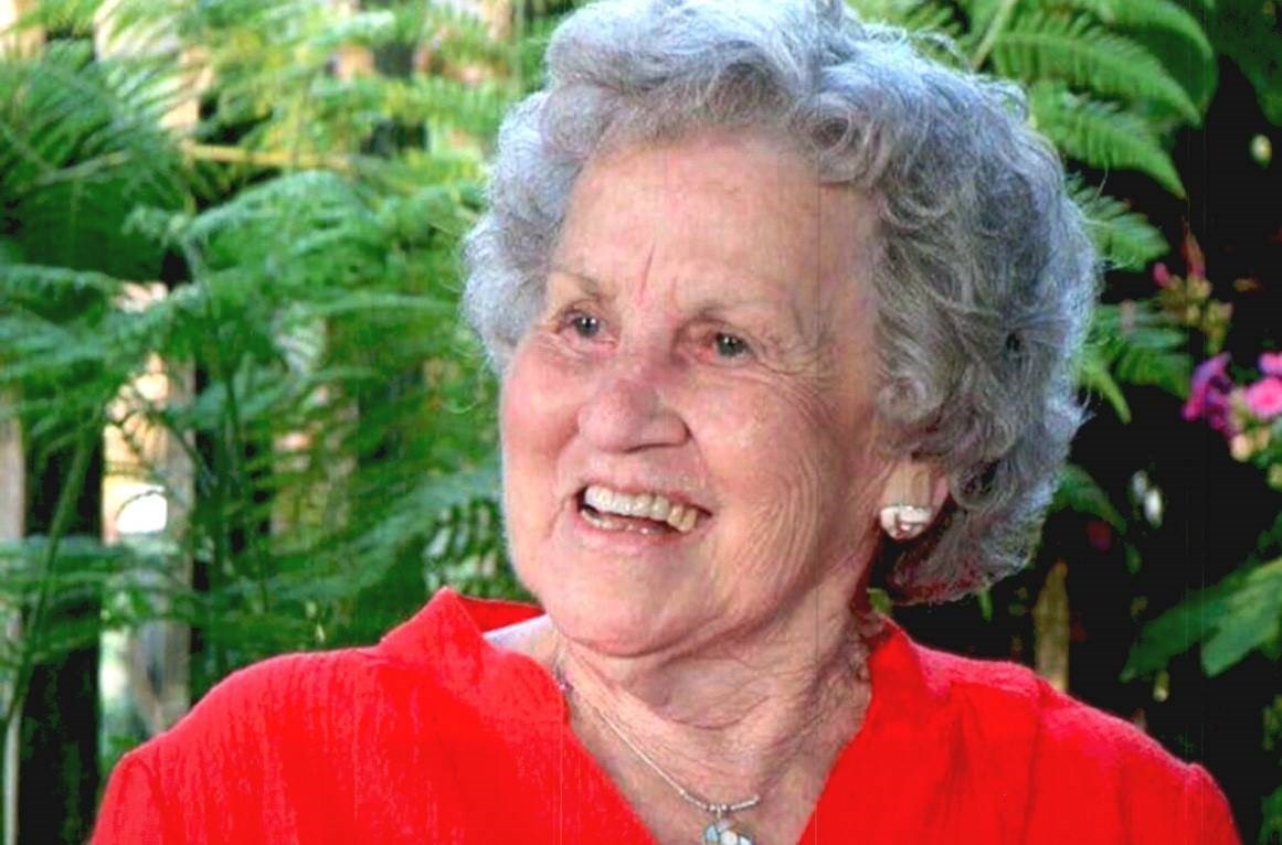 Naomi Reeves's Instagram, Twitter & Facebook on IDCrawl