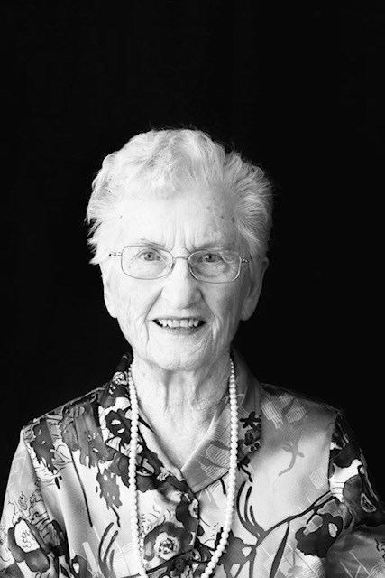 Alice Rainbow Obituary - Hamilton, ON