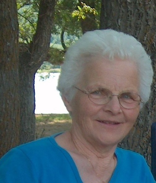 Florence Nagy (nee Szumutku) avis de décès - Kelowna, BC