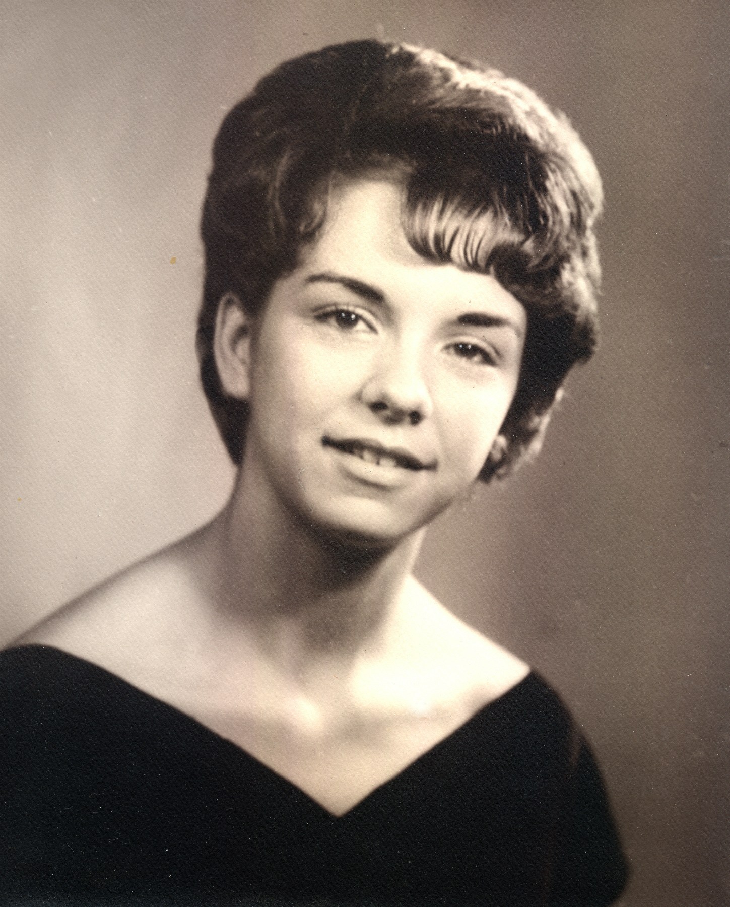 Linda Zuber's Instagram, Twitter & Facebook on IDCrawl