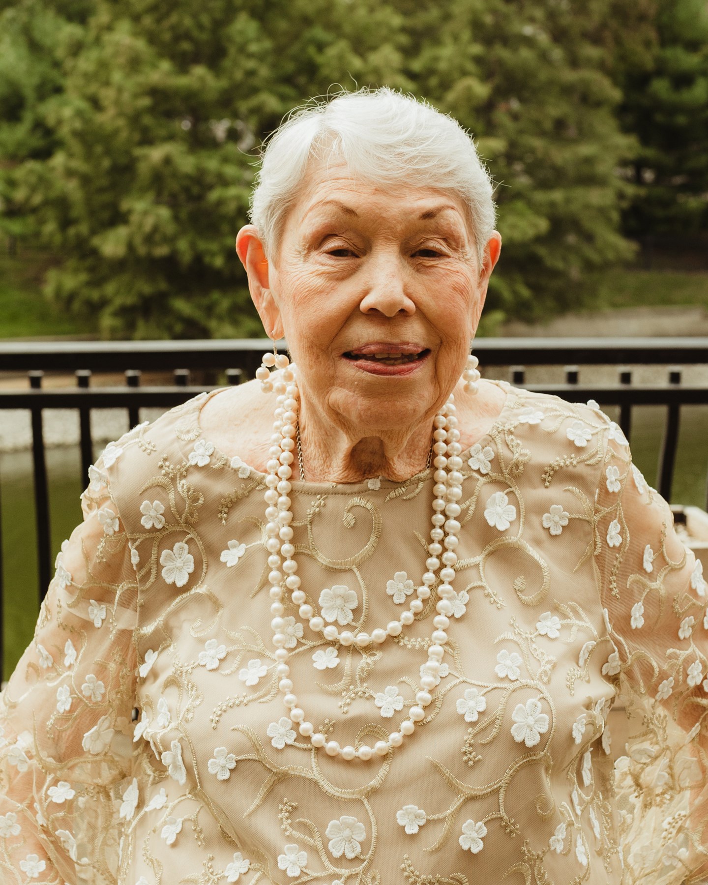 Eleanor Barbach Obituary - St. Louis, MO