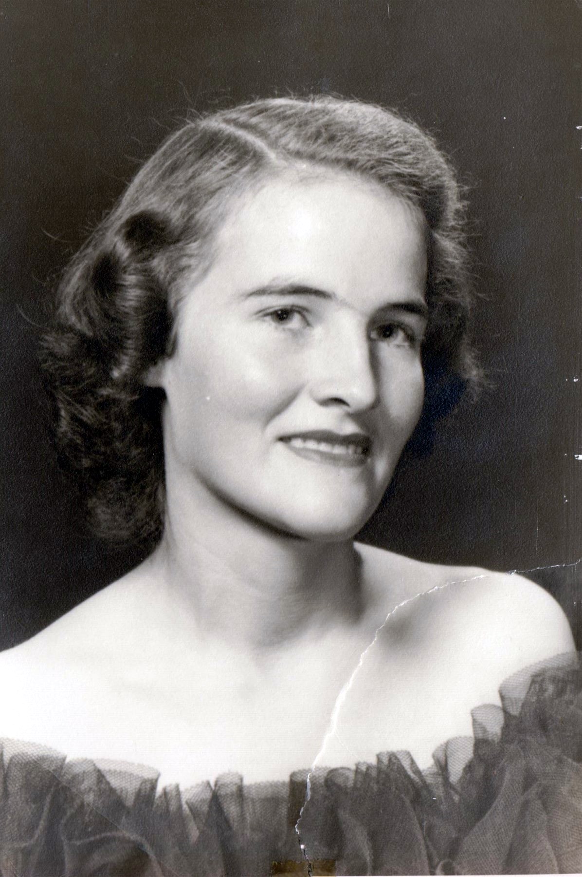 Stephanie Fallon's Instagram, Twitter & Facebook on IDCrawl