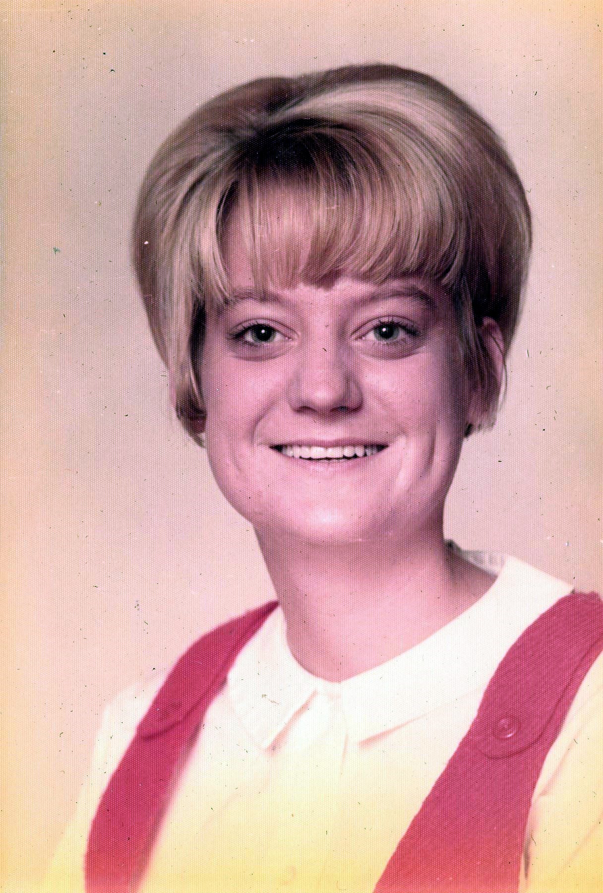 Laura Colvin's Instagram, Twitter & Facebook on IDCrawl