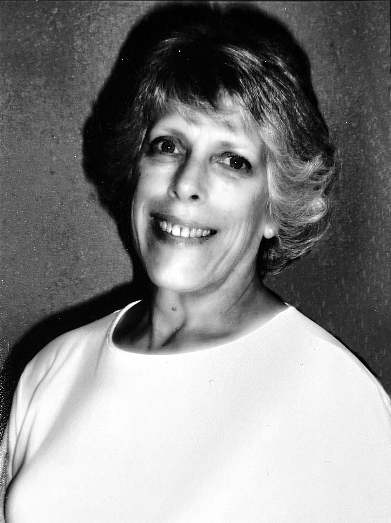 Gail Nestell Obituary - Gladstone, MO
