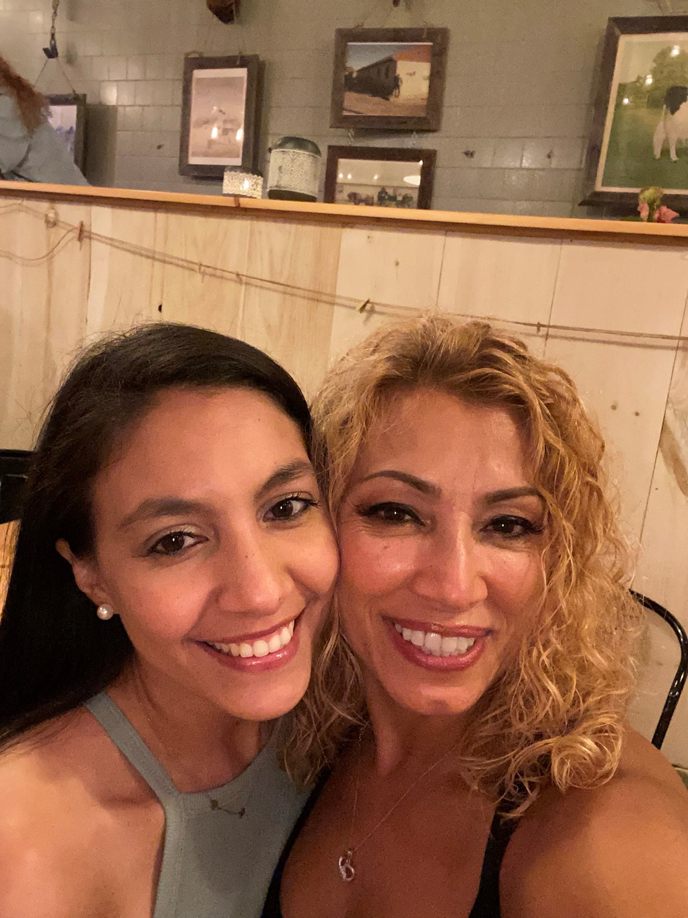 Leslie Rodriguez's Instagram, Twitter & Facebook on IDCrawl