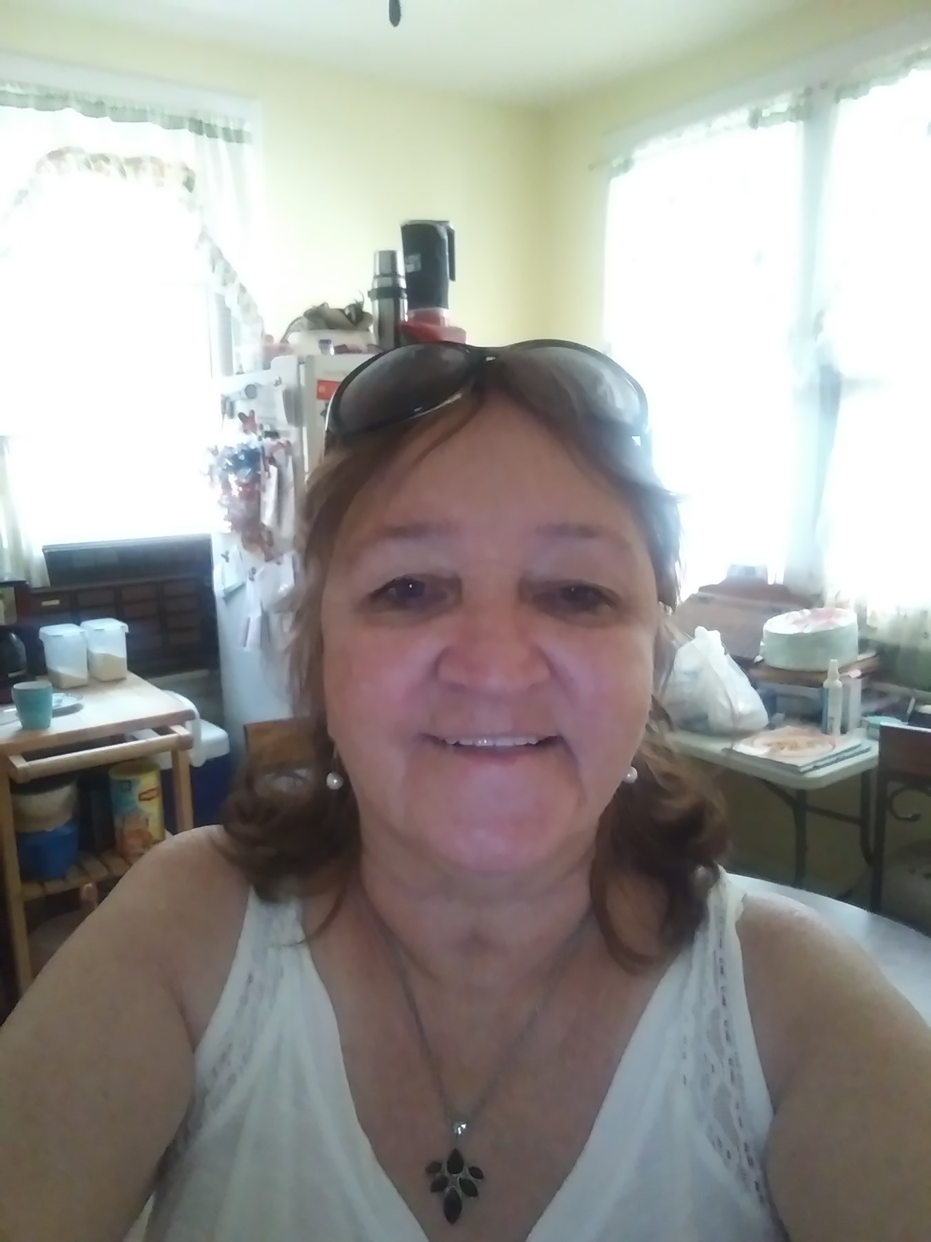 Evette Rivera's Instagram, Twitter & Facebook on IDCrawl