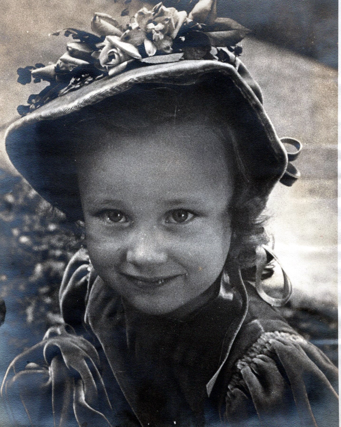 Deborah Hoyt's Instagram, Twitter & Facebook on IDCrawl