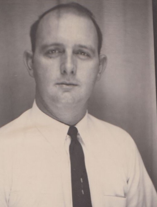 Ken Strickland's Instagram, Twitter & Facebook on IDCrawl