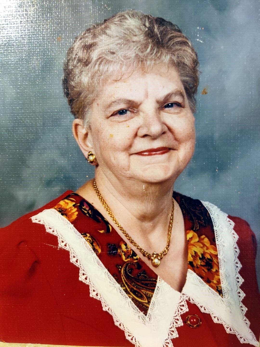 Evelyn Peszynski Obituary - Clinton Township, MI