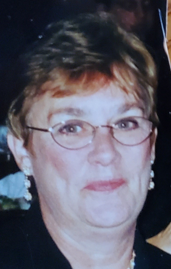 Sandra Walker's Instagram, Twitter & Facebook on IDCrawl