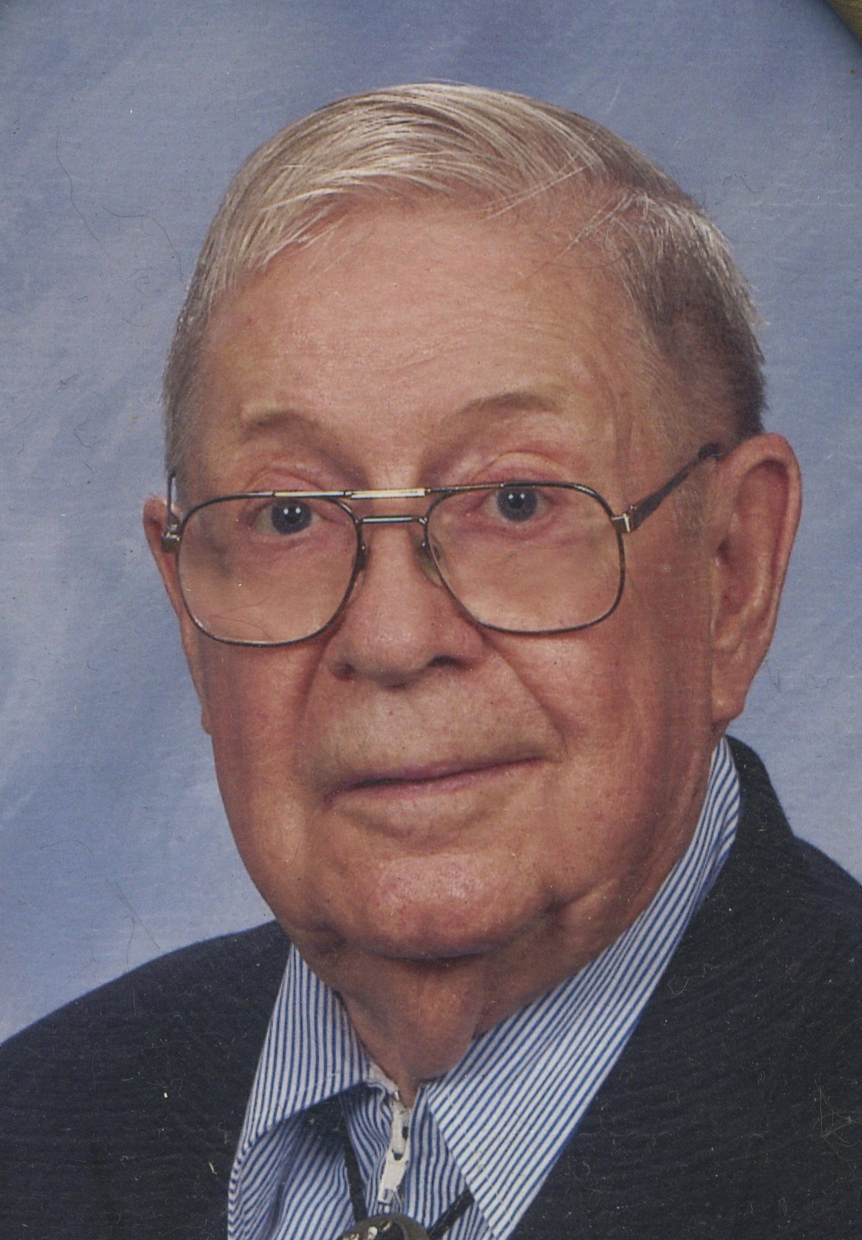 Roy Whitney's Instagram, Twitter & Facebook on IDCrawl