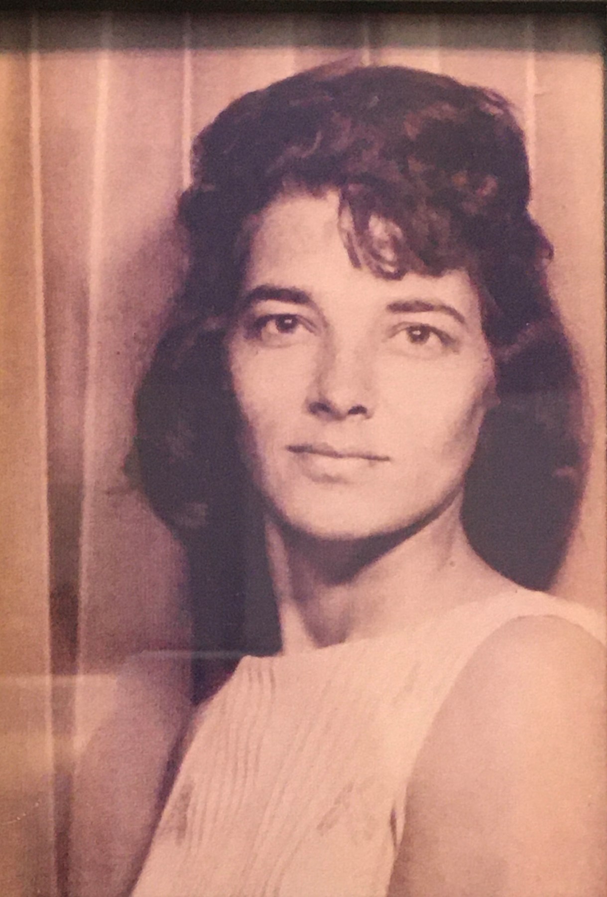 Rhonda Sweeney's Instagram, Twitter & Facebook on IDCrawl