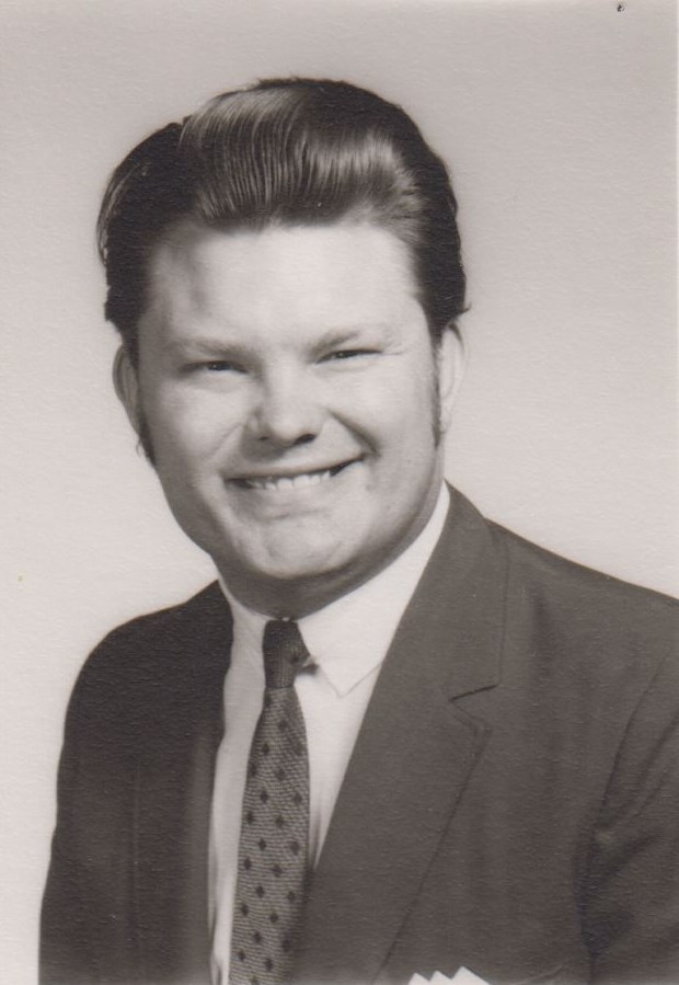 Robert Henrich's Instagram, Twitter & Facebook on IDCrawl