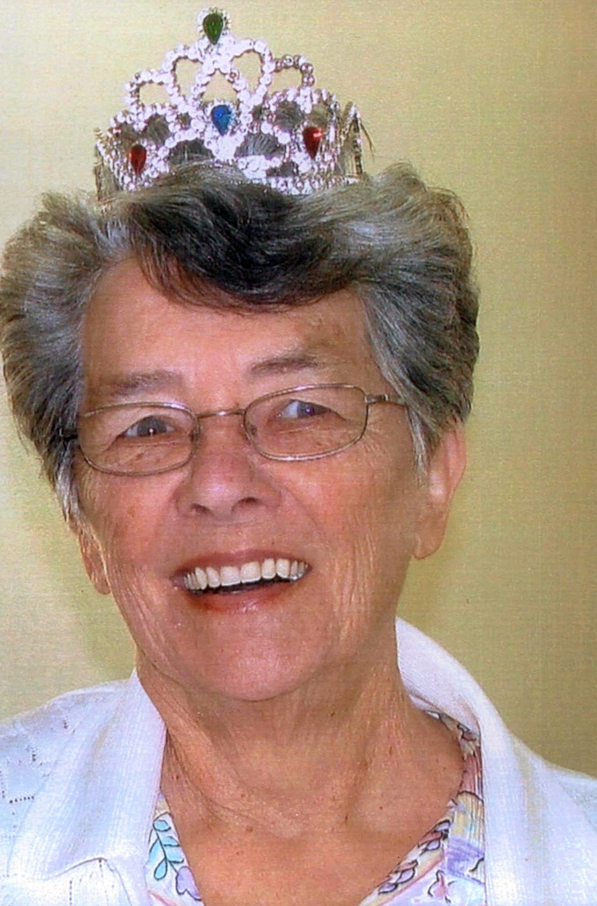 Elizabeth Waldeck's Instagram, Twitter & Facebook on IDCrawl