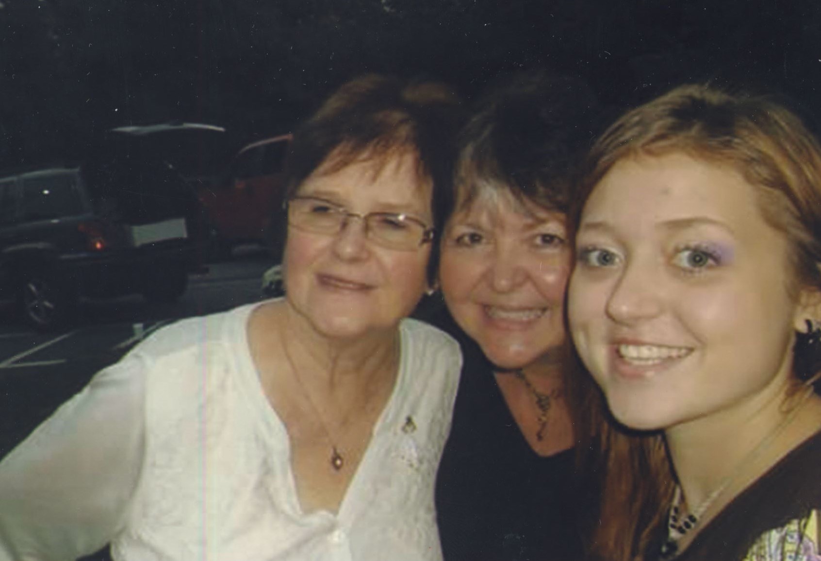 Victoria Collins's Instagram, Twitter & Facebook on IDCrawl