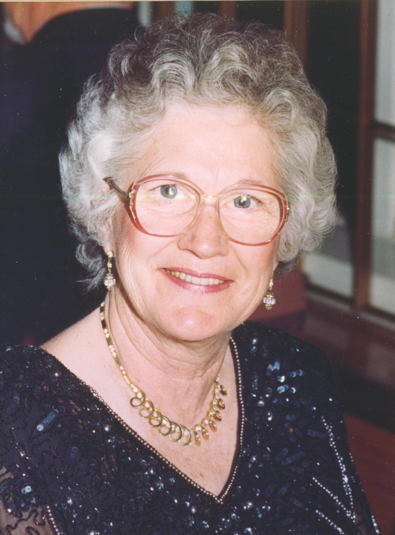 Dora Knight's Instagram, Twitter & Facebook on IDCrawl