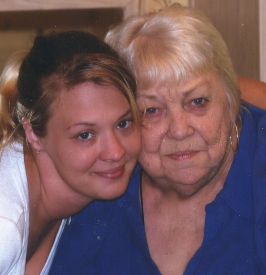 Alice Markham's Instagram, Twitter & Facebook on IDCrawl